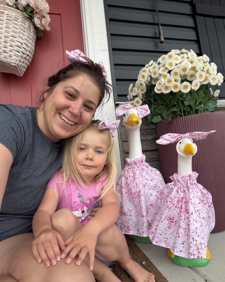 Crochet Porch Goose Collar